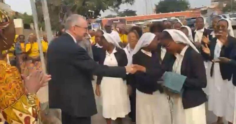 Cardinal Parolin in Angola: “I bring you the Pope’s blessing” | Abouna